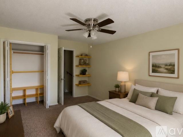 2 BR, 2.5 BA Apartment 1658 North Saddlehorn Avenue, Unit 1658 2b, Fayetteville, AR 72703