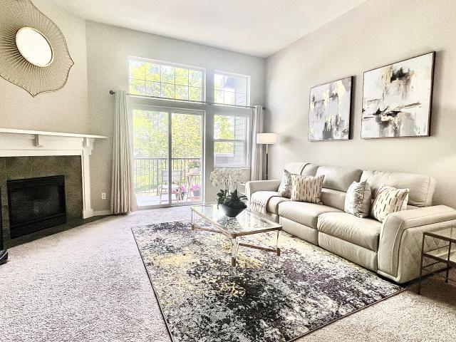2 BR, 2.5 BA Apartment 1691 NE Juneberry St, Issaquah, WA 98029