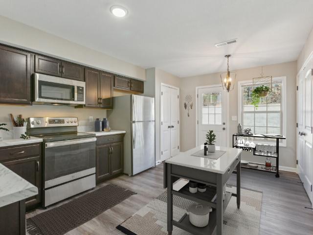2 BR, 2.5 BA Apartment 169 Center Pointe Drive Unit 173 O, Clarksville, TN 37040