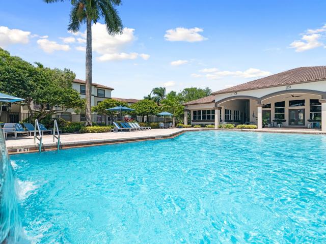 2 BR, 2.5 BA Apartment 1601 S Hiatus Rd Unit 6 201, Hollywood, FL 33025