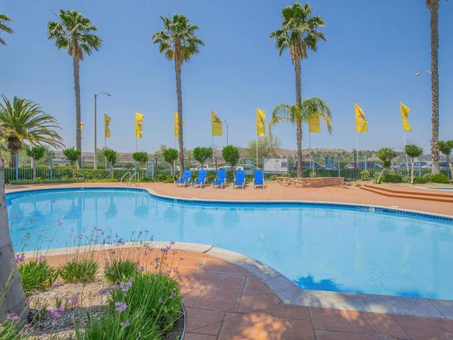 2 BR, 2.5 BA Apartment 17621 Pauline Court Unit 70204, Canyon Country, CA 91387