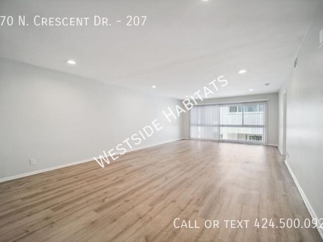 2 BR, 2.5 BA Apartment 170 N. Crescent Dr Beverly Hills, CA 90210