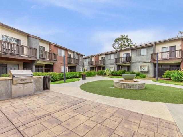 2 BR, 2.5 BA Apartment 1725 E G Street Unit 137, Ontario, CA 91764