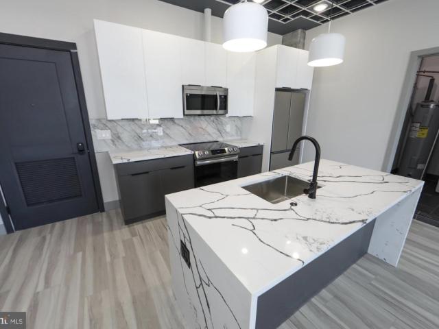 2 BR, 2.5 BA Apartment 1810 E Venango St, Philadelphia, PA 19134