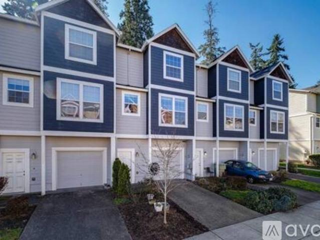 2 BR, 2.5 BA Apartment 19976 SW Monson St, Beaverton, OR 97006