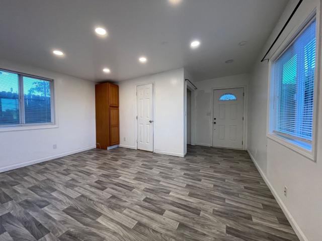 2 BR, 2.5 BA Apartment 199 Bart Ave, Antioch, CA 94509