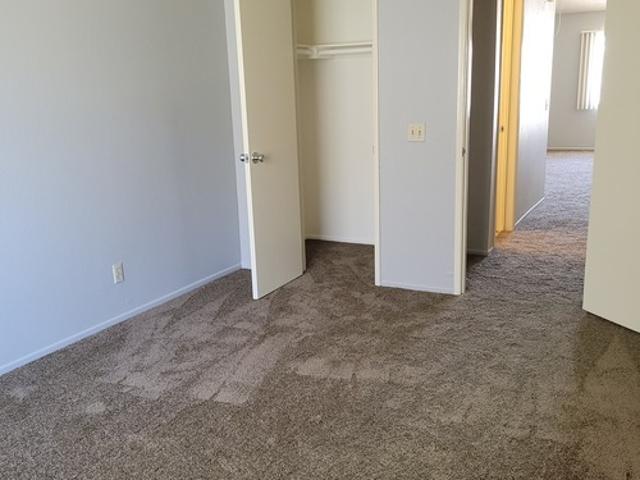2 BR, 2.5 BA Apartment 1920 East Cypress Street, Anaheim, CA 92805