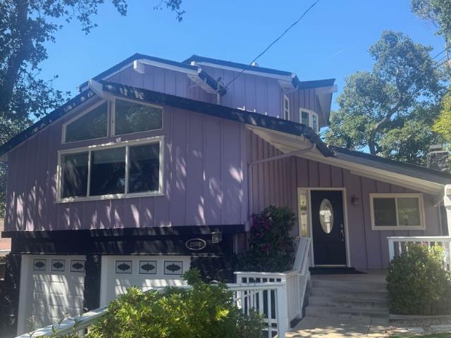 2 BR, 2.5 BA Apartment 2000 Forest Ave, Belmont, CA 94002