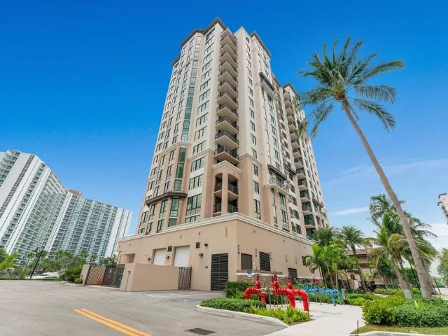 2 BR, 2.5 BA Apartment 200 Kings Point Drive Unit 706, North Miami Beach, FL 33160