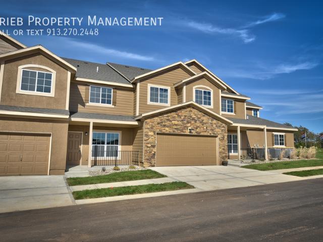 2 BR, 2.5 BA Apartment 21942 W 125th Pl, Olathe, KS 66061