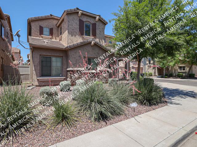 2 BR, 2.5 BA Apartment 2127 W Monte Cristo Ave, Phoenix, AZ 85023