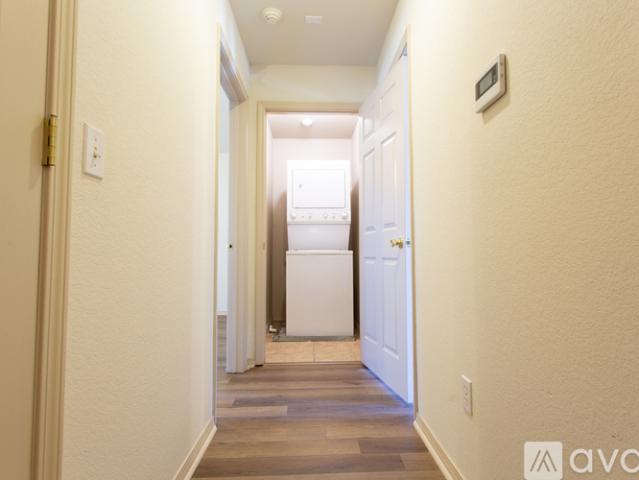2 BR, 2.5 BA Apartment 2353 Skyler Drive, Fayetteville, AR 72703