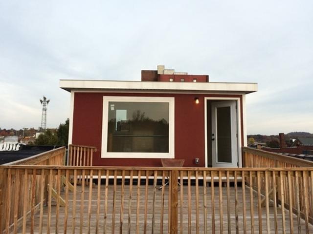 2 BR, 2.5 BA Apartment 236 E Main St, Unit 200 #1, Johnson City, TN 37604