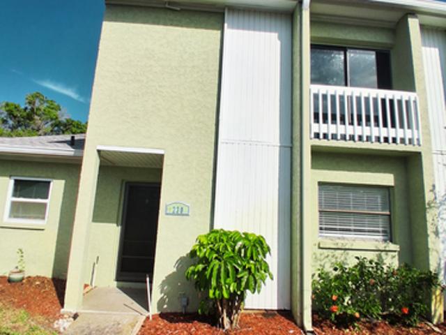 2 BR, 2.5 BA Apartment 230 Cypress Place, Oldsmar, FL 34677