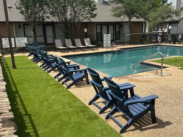 2 BR, 2.5 BA Apartment 2403 Brown Blvd, North Arlington Unit 701, Arlington, TX 76006
