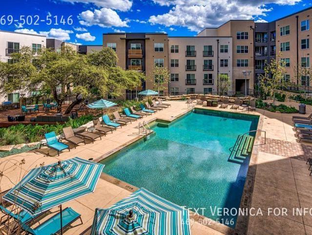 2 BR, 2.5 BA Apartment 2717 South lamar Blvd, Austin, TX 78704