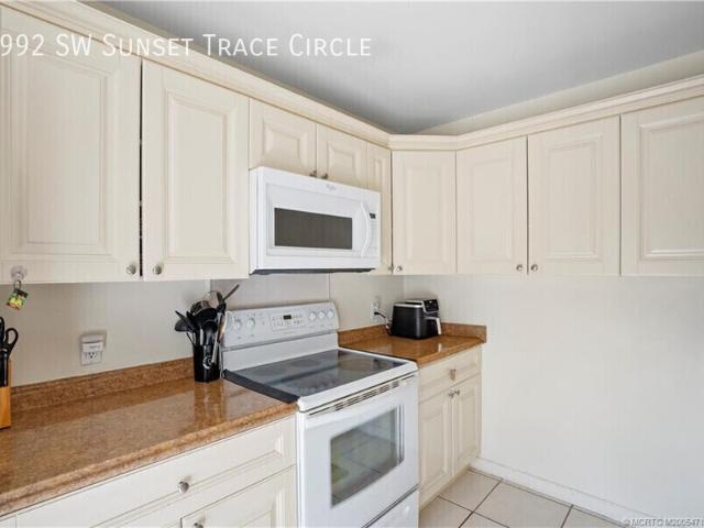 2 BR, 2.5 BA Apartment 2992 SW Sunset Trace Circle, Palm City, FL 34990