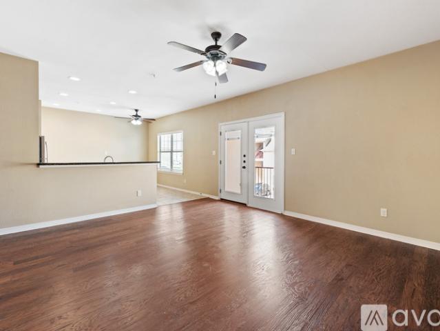2 BR, 2.5 BA Apartment 300 Holleman Drive East, Unit 1203, College Station, TX 77840