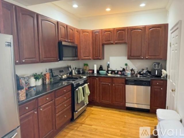 2 BR, 2.5 BA Apartment 373 Dorchester St, Unit 4, Boston, MA 02127