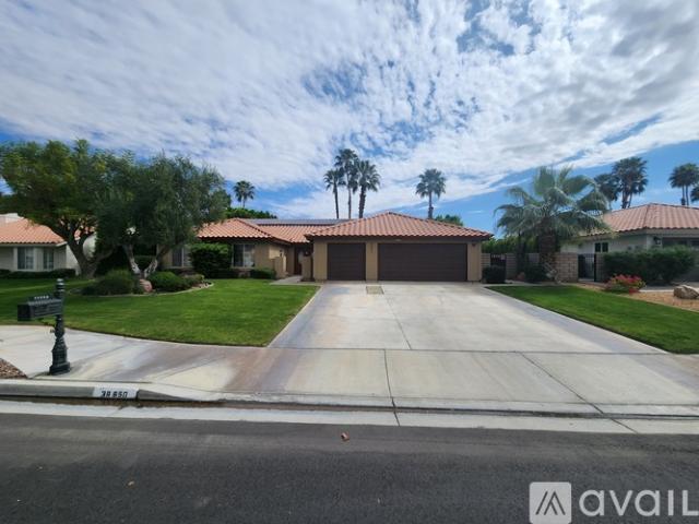 2 BR, 2.5 BA Apartment 39850 Regency Way, Palm Desert, CA 92211