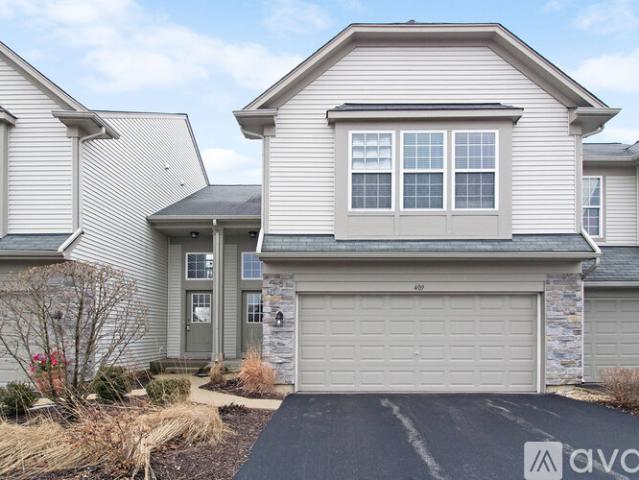 2 BR, 2.5 BA Apartment 409 Metropolitan St, Unit 409, Aurora, IL 60502