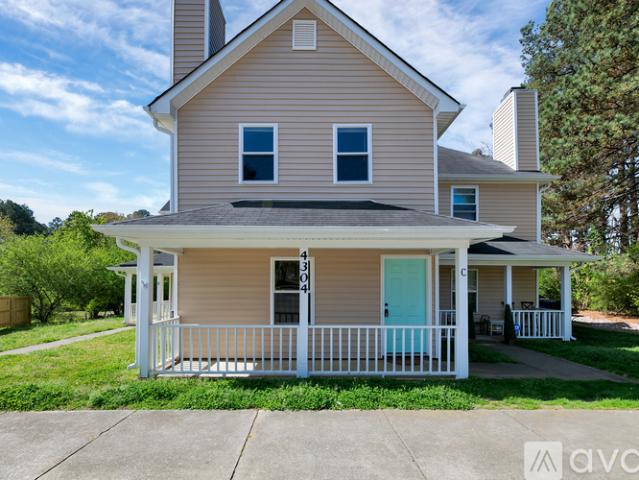 2 BR, 2.5 BA Apartment 4304 Presley Ct, Unit C, Raleigh, NC 27604