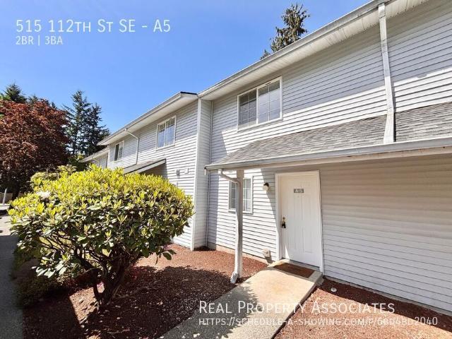 2 BR, 2.5 BA Apartment 515 112th St SE, Everett, WA 98208