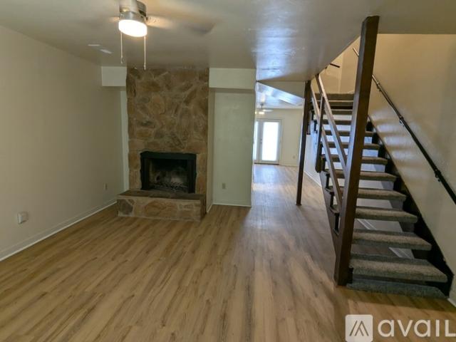 2 BR, 2.5 BA Apartment 566 Teal Ln, Unit 566, Tallahassee, FL 32308