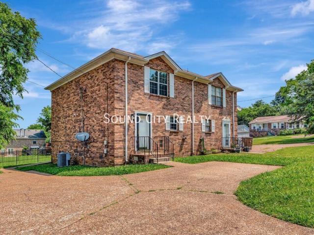 2 BR, 2.5 BA Apartment 602 Alison Court, Nashville, TN 37217