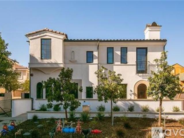 2 BR, 2.5 BA Apartment 621 Fairview Ave, Unit B, Arcadia, CA 91007