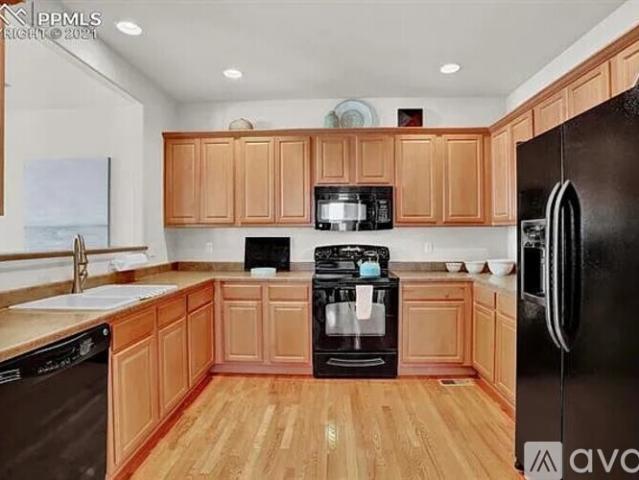 2 BR, 2.5 BA Apartment 7070 Red Sand Grove, Unit 7070 Red Sand Grv, Colorado Springs, CO 80923