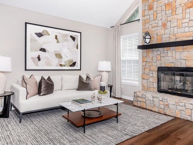2 BR, 2.5 BA Apartment 7100 West 141st Street Unit 2008, Overland Park, KS 66223