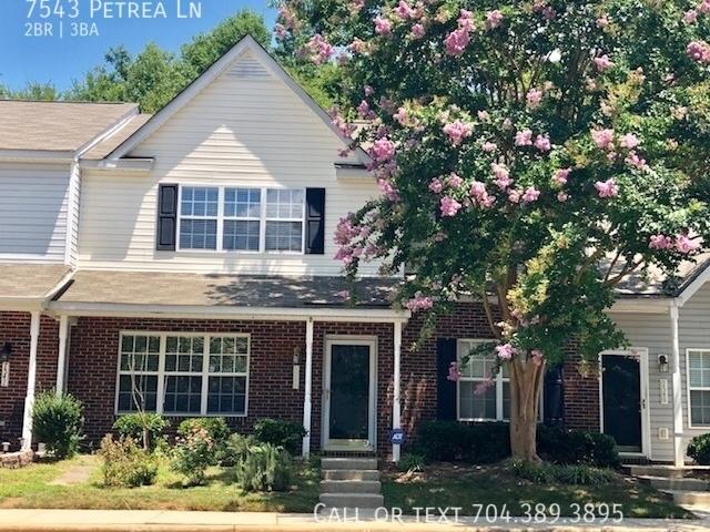 2 BR, 2.5 BA Apartment 7543 Petrea Ln, Charlotte, NC 28227