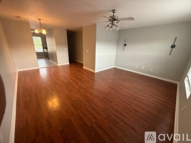 2 BR, 2.5 BA Apartment 9084 Haileys Pond Drive, Unit 9084, Ooltewah, TN 37363