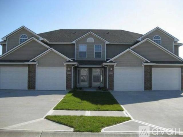 2 BR, 2.5 BA Apartment 9025 SW Gala Dr, Unit 9025, Blue Springs, MO 64064