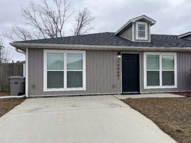 2 Br, 2 bath, Townhouse/Brownstone/RowHouse 10468 River Birch Drive