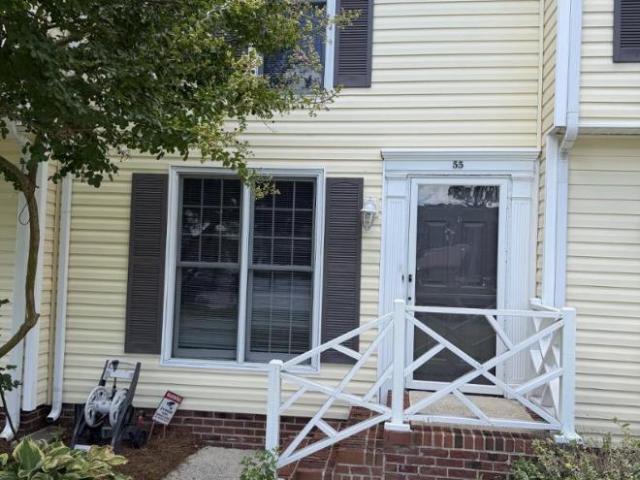 2 Br, 2 bath, Townhouse/Brownstone/RowHouse 109 Oakmont Dr