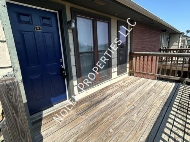 2 Br, 2 bath, Townhouse/Brownstone/RowHouse 1000 Rambling Oaks