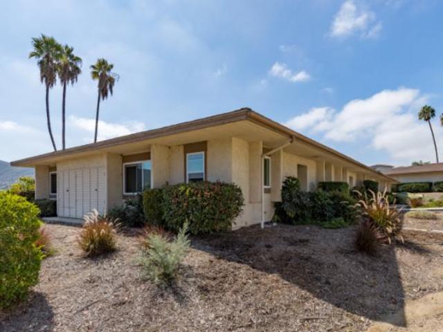 2 Br, 2 bath, Townhouse/Brownstone/RowHouse 1001 La Pluma Ct