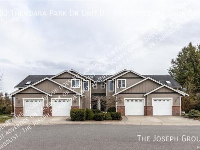 2 Br, 2 bath, Townhouse/Brownstone/RowHouse 103 Thendara Park Dr Unit D