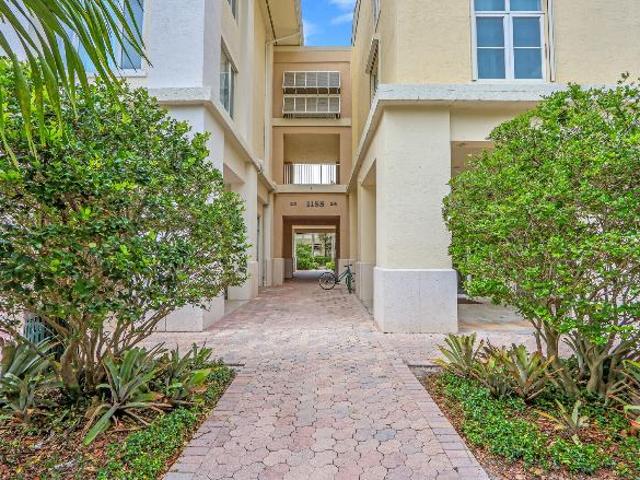 2 Br, 2 bath, Townhouse/Brownstone/RowHouse 1155 Main Street