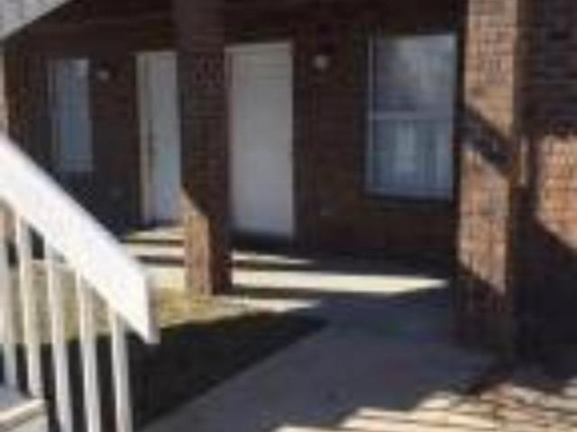 2 Br, 2 bath, Townhouse/Brownstone/RowHouse 117 Magnolia Plantation Drive