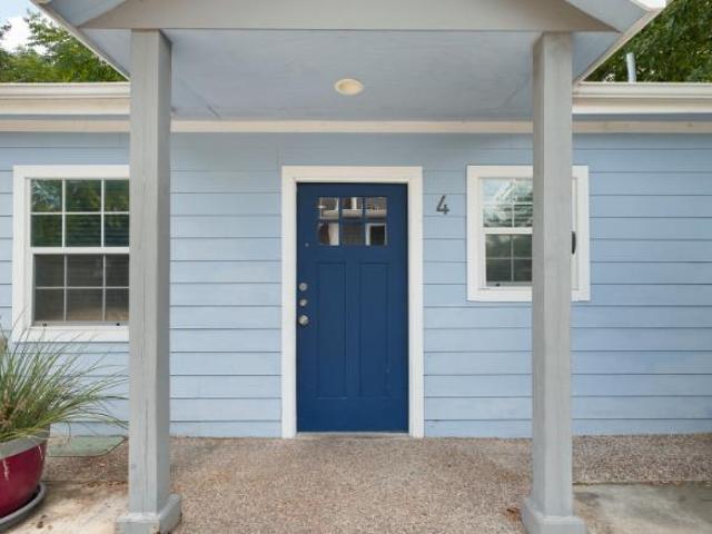 2 Br, 2 bath, Townhouse/Brownstone/RowHouse 118 Delaware Street