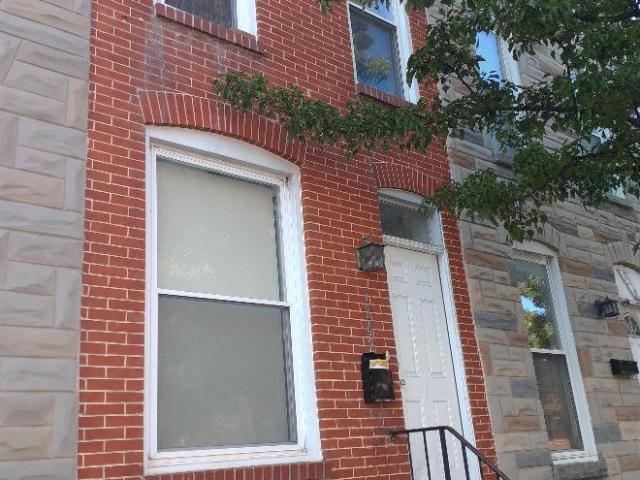 2 Br, 2 bath, Townhouse/Brownstone/RowHouse 1242 Washington Boulevard