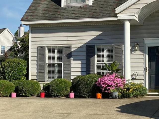 2 Br, 2 bath, Townhouse/Brownstone/RowHouse 126 Saddlechase Ln