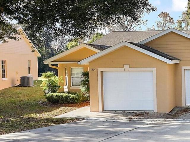 2 Br, 2 bath, Townhouse/Brownstone/RowHouse 1204 Wood Duck Lane