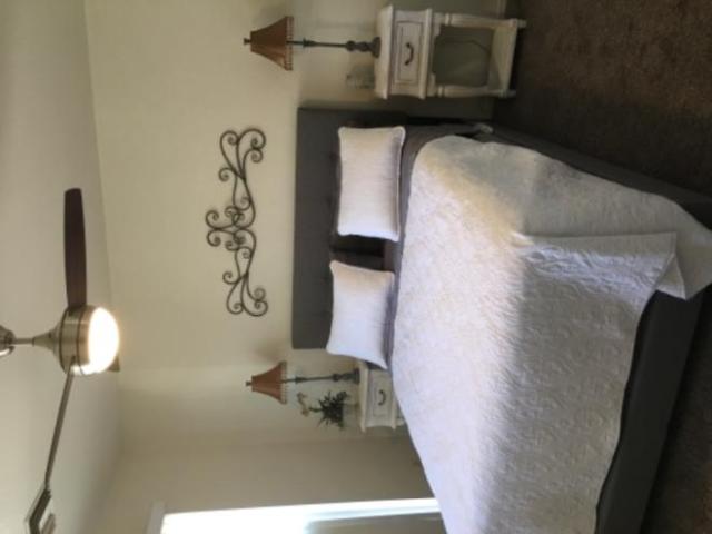 2 Br, 2 bath, Townhouse/Brownstone/RowHouse 1234 Courtney Pl