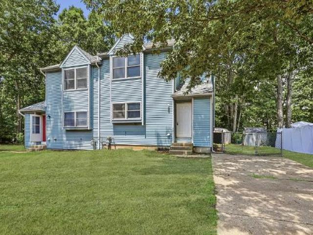 2 Br, 2 bath, Townhouse/Brownstone/RowHouse 12 S Indian Valley Road