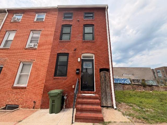 2 Br, 2 bath, Townhouse/Brownstone/RowHouse 1310 Gough St