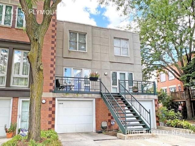 2 Br, 2 bath, Townhouse/Brownstone/RowHouse 1441 S Plymouth Ct